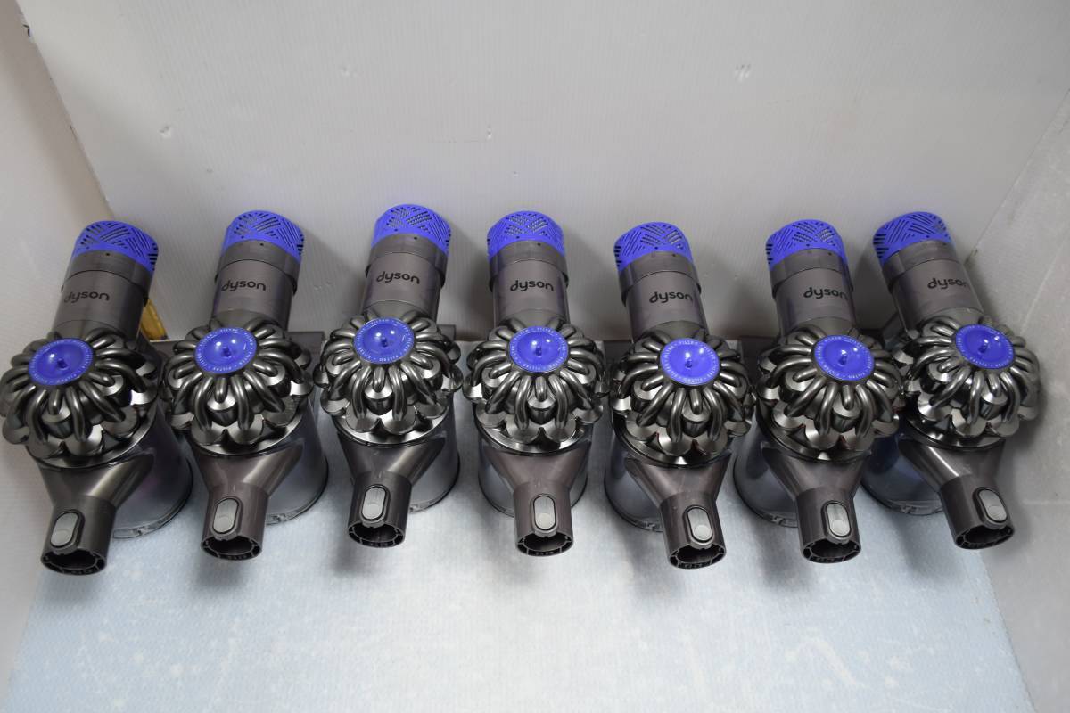 【やや傷や汚れあり】E3044 Y 7台セット dyson ダイソン SV09 本体 コードレスクリーナー テスト [バッテリー sv09*6 ...