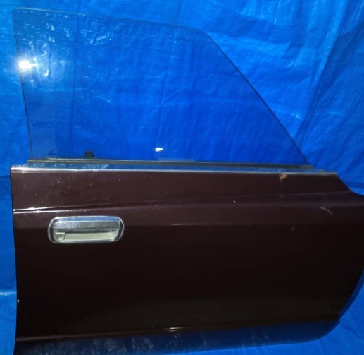 【全体的に状態が悪い】トヨタ クラウン MS90純正 フロントドアー右サイドの落札情報詳細 - Yahoo!オークション落札価格検索 オークフリー