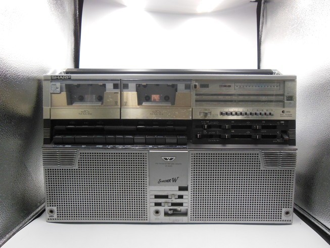 【傷や汚れあり】【HW56-02】【140サイズ】SHARP シャープ THE SEARCHER-W ザ・サーチャーW ラジカセ/GF-808 ...