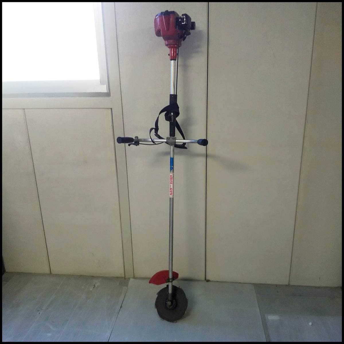 シングウ チェンソー ＊＊ 301?? SHINGU 新宮商行 部品取り等へ 現状渡し品 未整備品 動作未確認品 ★ジャンク品 売切処分値の落札情報詳細 - ヤフオク落札価格検索 オークフリー