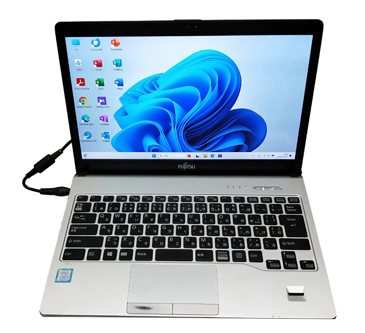 【傷や汚れあり】★【超軽量 FUJITSU S938/V i5-8350U 1.7GHzx8+8GB+SSD128GB 13インチノートPC ...