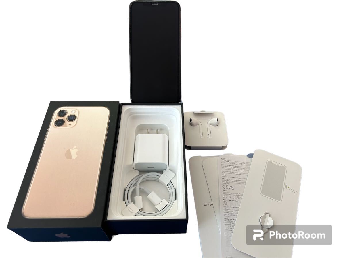 【全体的に状態が悪い】Apple iPhone11 Pro 256GB Midnight Green A2215 MWCC2J/A バッテリ74% SIMフリー★Joshin(ジャンク ...