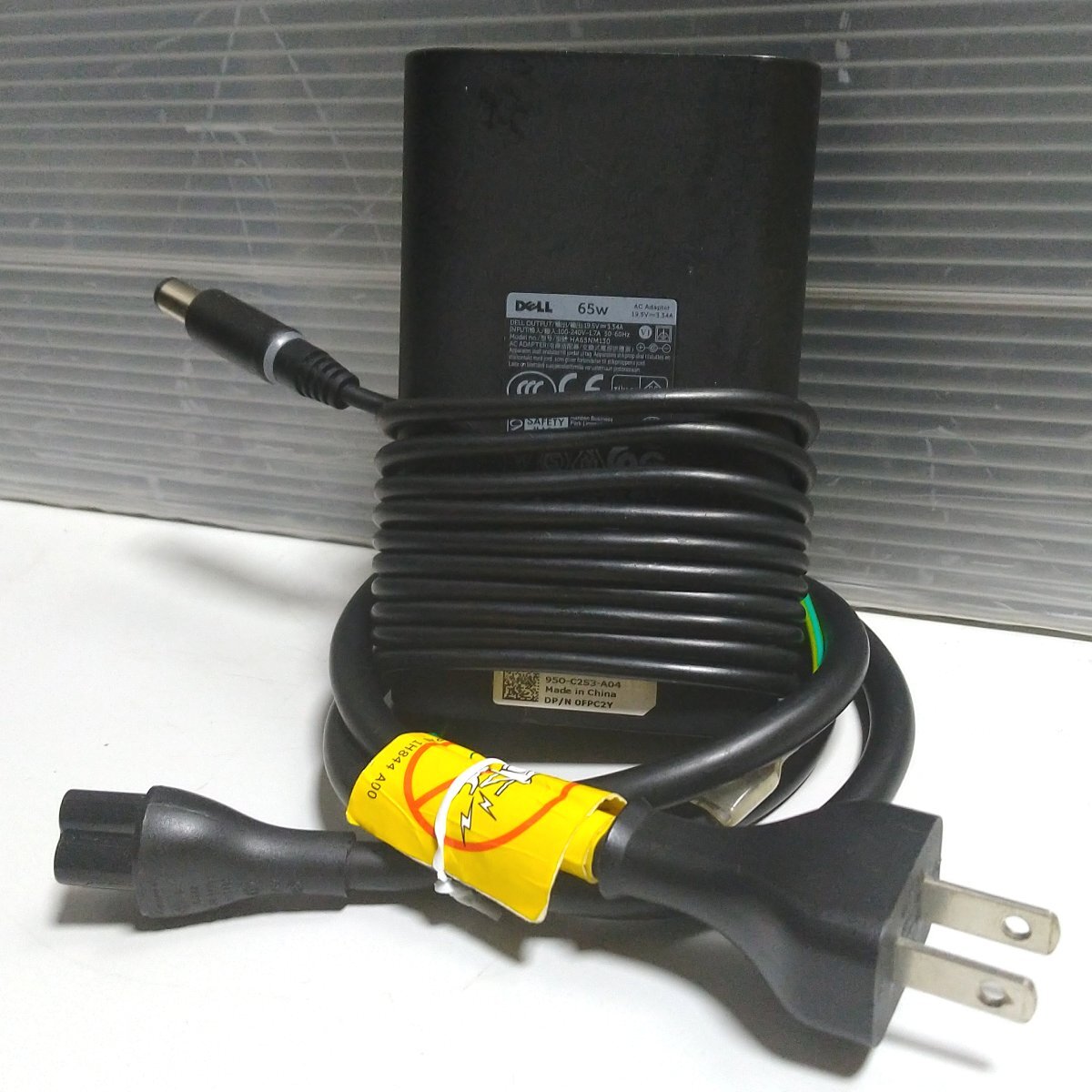 【傷や汚れあり】送料無料 デル DELL 純正ACアダプター 65W 19.5V 3.34A HA65NM130 0FPC2Y 外径約7 ...