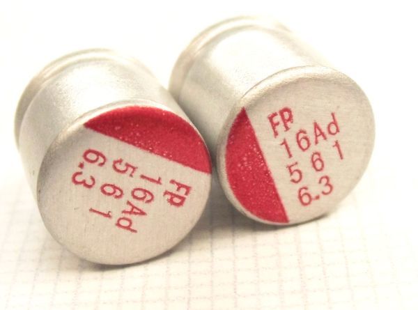 【未使用】[10個] ニチコン L8 6.3V 560uF FPCAP 超低ESR 特価品の落札情報詳細 - ヤフオク落札価格検索 オークフリー