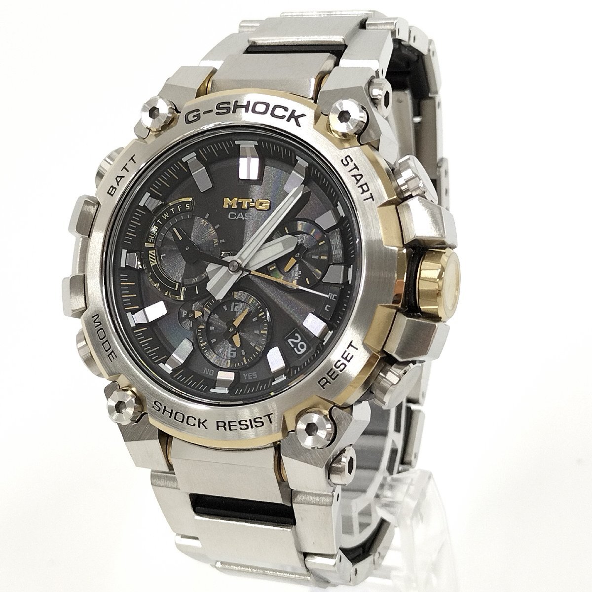 【未使用に近い】 CASIO カシオ G-SHOCK MTG-B3000 シルバー メンズ 腕時計 ブラック文字盤 ソーラー電波 中古[ne]u608の落札情報詳細 - ヤフオク落札価格検索 ...