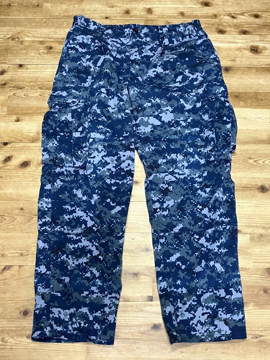 米軍放出品 珍品 USN NWU Type1 ブルー迷彩 ナースシャツ スクラブ LG 中古良品 海兵隊 海軍 Patagonia Crye ...