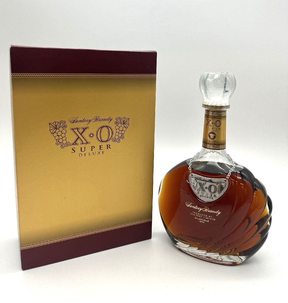 【未使用に近い】【東京都限定発送商品】【未開栓 箱付 XOSD1】SUNTORY サントリーブランデー XO SUPER DELUXE スーパーデラックス 700ml 40％【古酒】の落札情報 ...