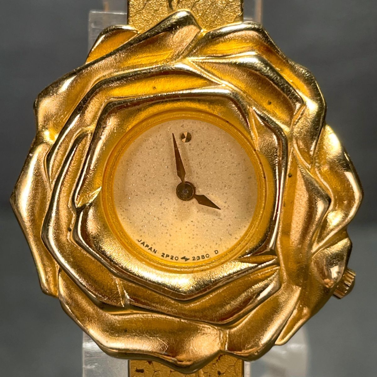 【やや傷や汚れあり】美品 1970年代 SEIKO セイコー ハプスブルグ 2P20-0610 腕時計 アナログ クオーツ ヴィンテージ 亀戸製 新品電池交換済み 動作確認済みの落札情報詳細 ...