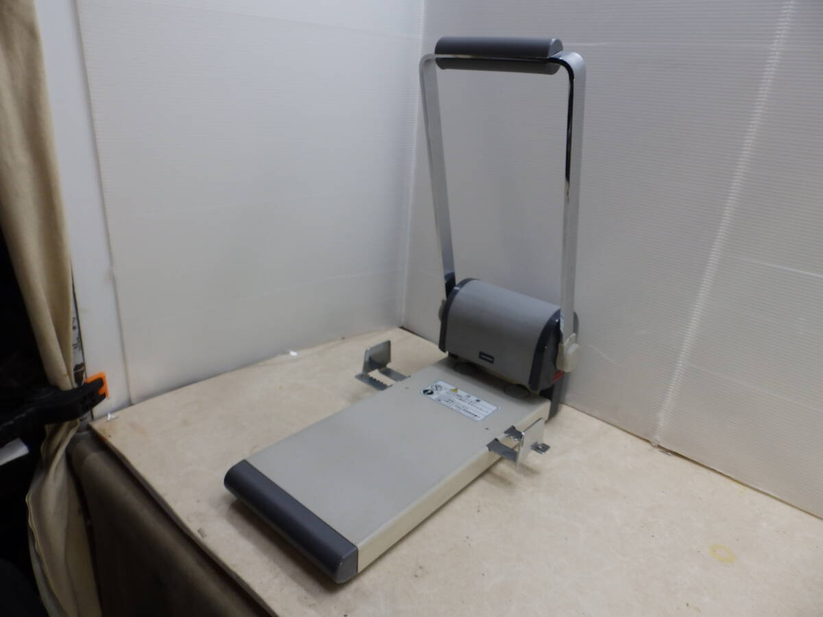 【やや傷や汚れあり】UCHIDA/内田洋行 強力穴あけパンチ2穴パンチ φ4mm 穴間隔80mmオフィス 事務用品 中古！の落札情報詳細 - Yahoo!オークション落札価格検索 オークフリー