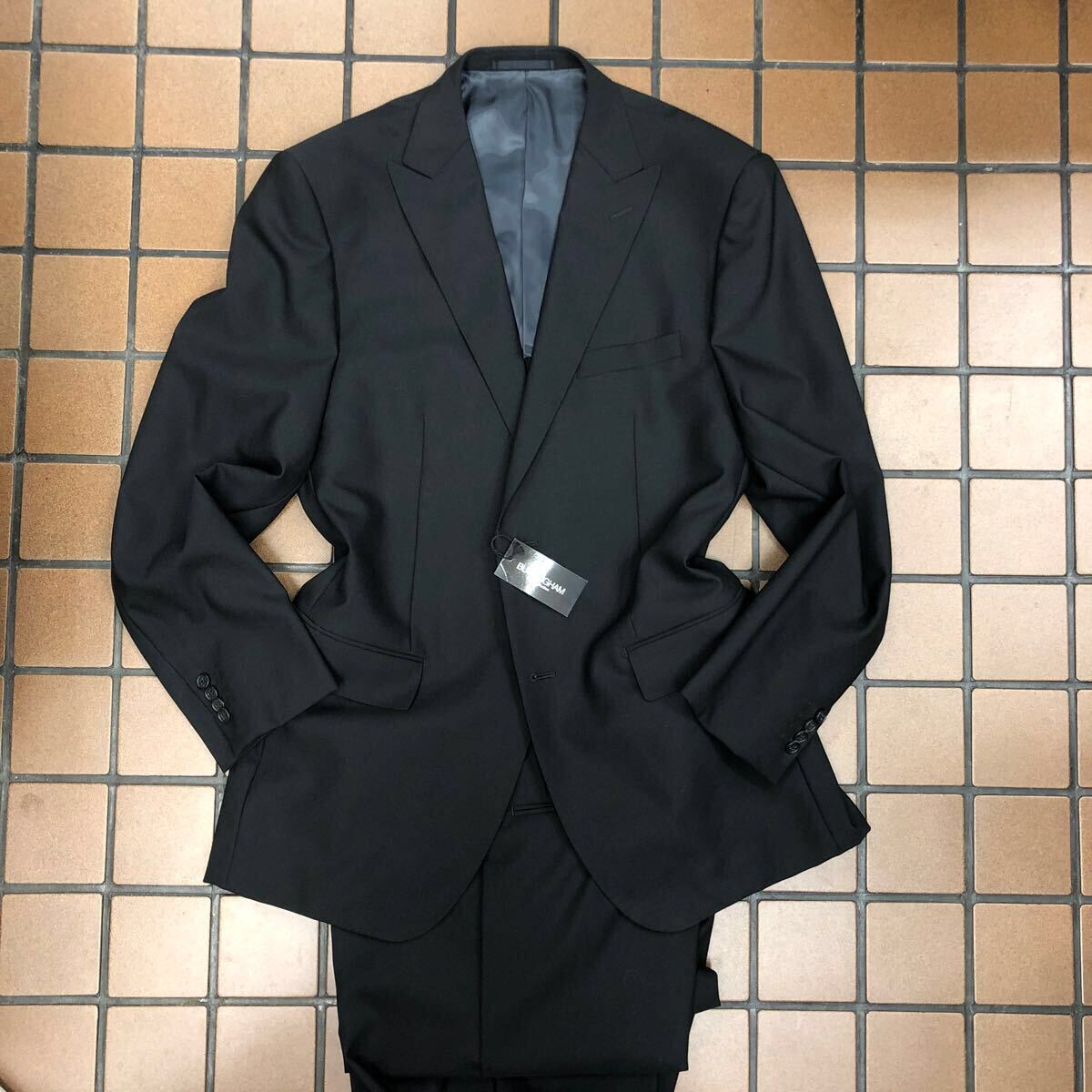 【未使用】新品★タグ付き高級BUCKINGHAMピークラベル2つボタンドレススーツセットアップ サイズAB7 ブラックフォーマル 美脚ノータック/ウール100%の落札情報詳細 - Yahoo ...