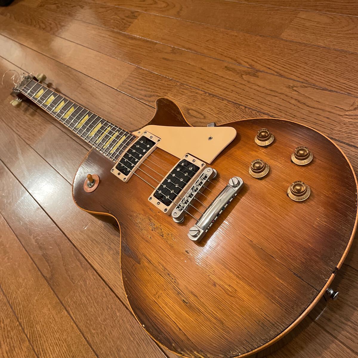 【全体的に状態が悪い】最終価格 Gibson les paul classic 2004 ギブソン レスポール クラシックの落札情報詳細 - Yahoo!オークション落札価格検索 オークフリー