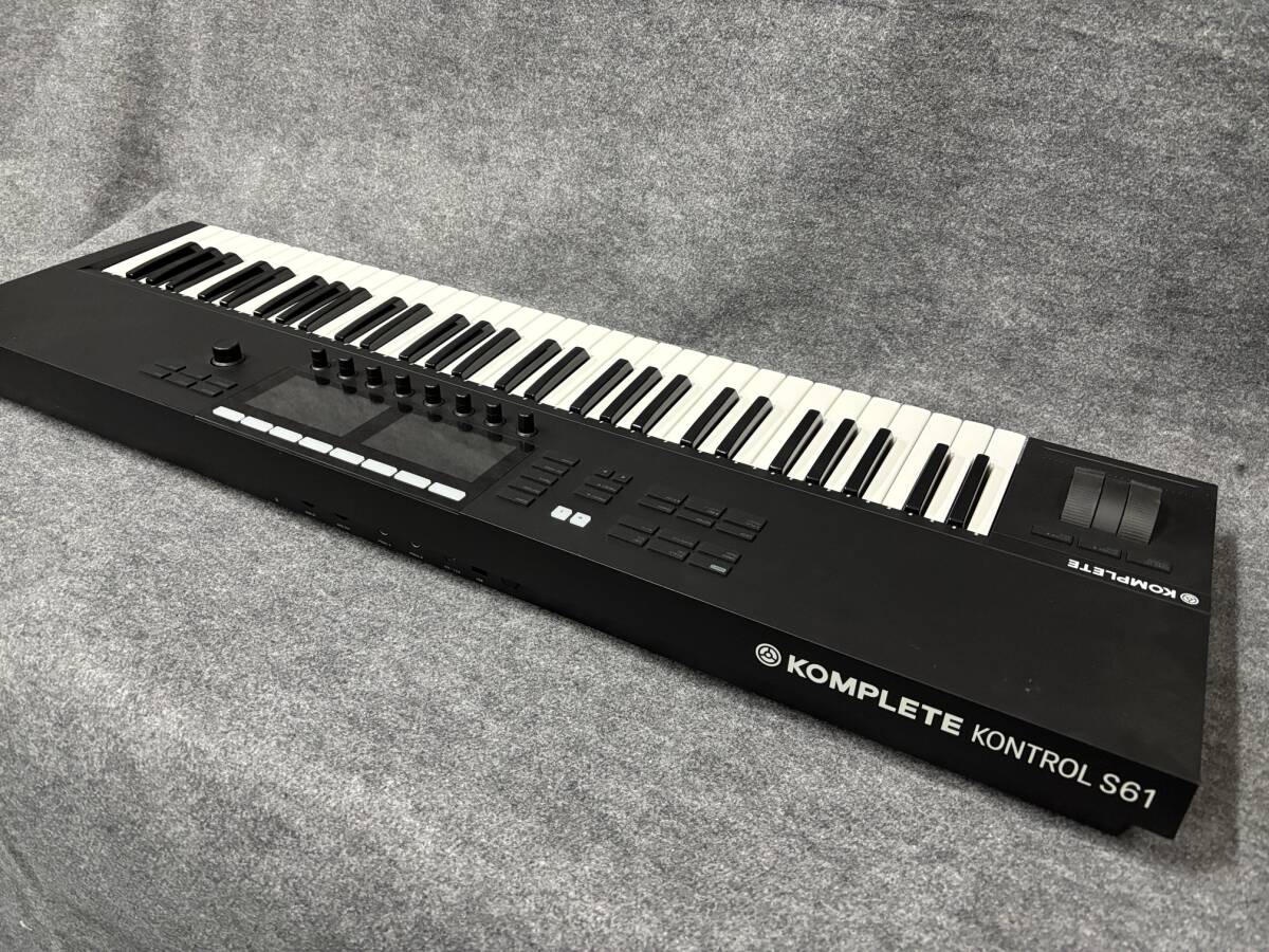 【傷や汚れあり】Native Instruments KOMPLETE-KONTROL-S61の落札情報詳細 - Yahoo!オークション落札価格検索 オークフリー