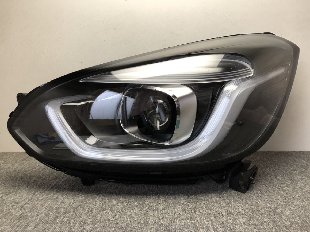 【傷や汚れあり】84706 GR1/GR2/GR3/GR4/GR5/GR6/GR7/GR8 フィット/フィットe:HEV 前期 左ヘッドライト ...