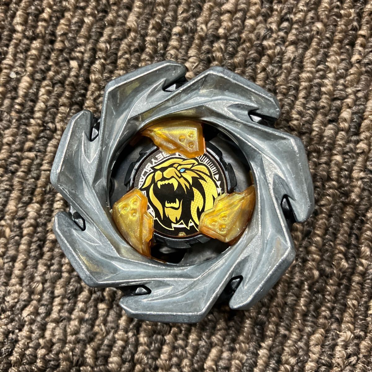 【未使用】ベイブレードX UX-06 レオンクレスト ブレードのみ 未使用 在庫5の落札情報詳細 - Yahoo!オークション落札価格検索 ...