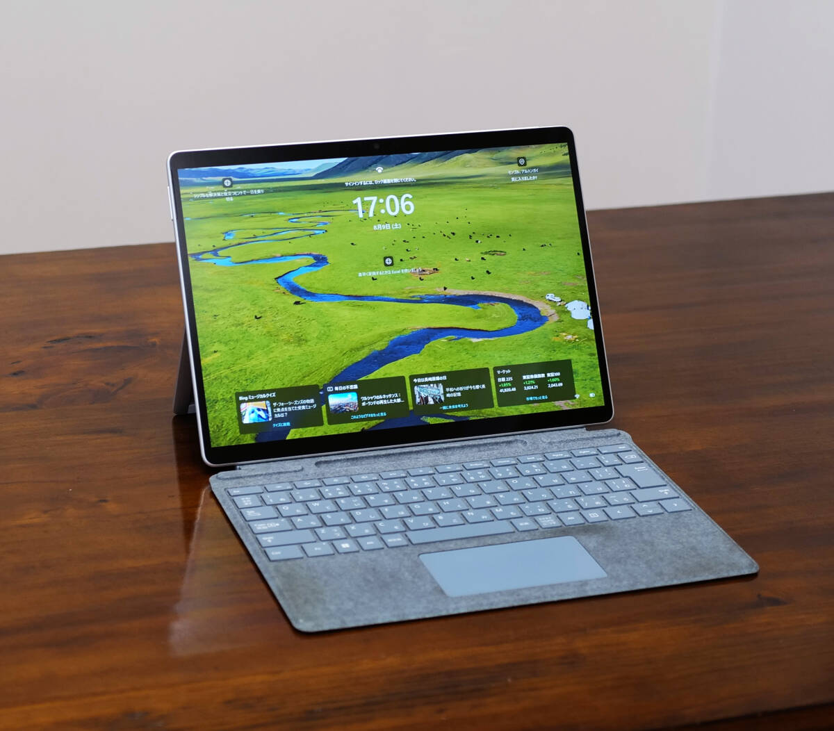 【目立った傷や汚れなし】1円～ ペン付 Wi-Fi有 Microsoft タブレット 中古美品 Surface Pro 5 1807 第7世代 Core i5 8GB SSD 無線 ...