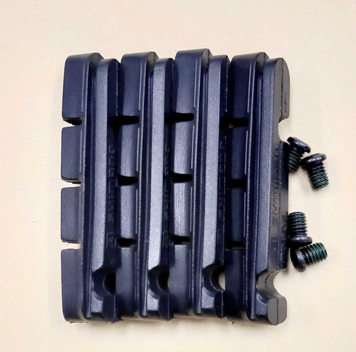 【未使用】【新品送料無料】 ブレーキシュー 2ペア R55C4 シマノ カートリッジ shimano パッド Y8L298062 / Y8L298060 BR-R7010 Y8LJ98010 ...