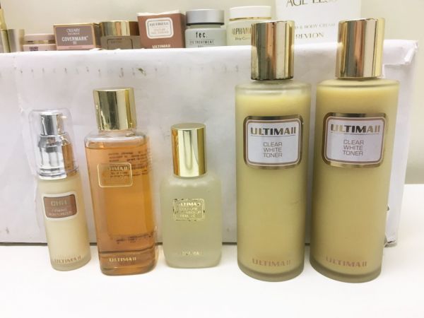 【中古】未使用多数 REVLON レブロン 資生堂 エイジレス ボディクリーム ULTIMA II アルティマ 乳液 口紅 おしろい 大量 ...