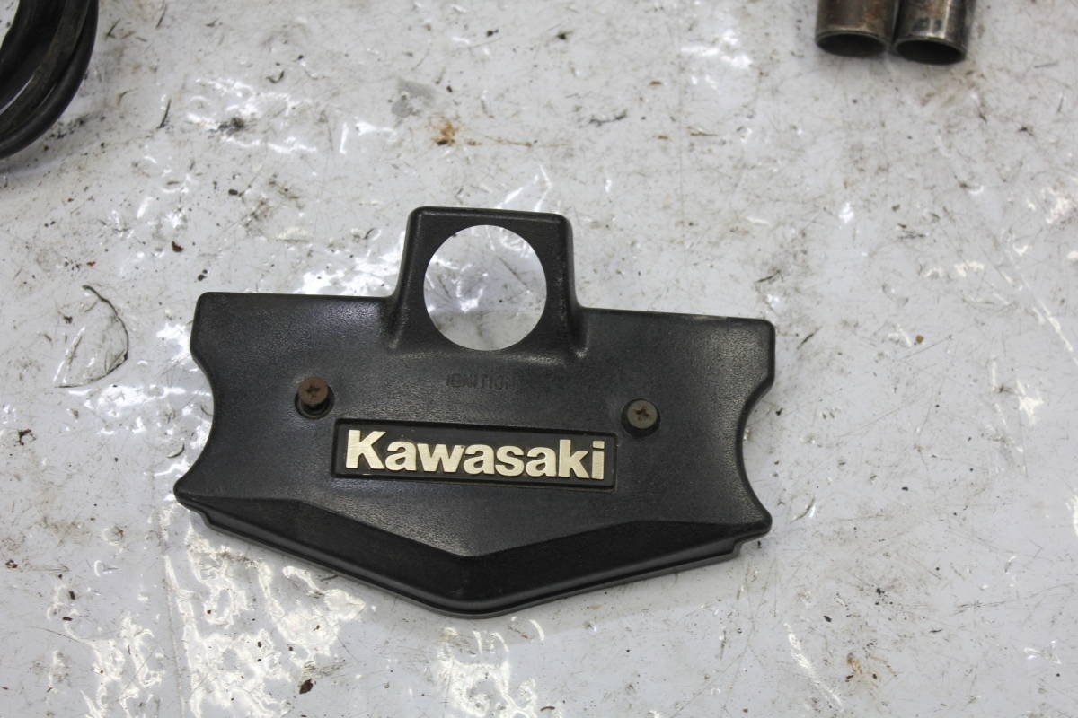 Z400GP 中古部品 トップブリッジカバー 検 Z400FX CBX400F CBX550F CBR400F ZRX400 GS400 バリオス CB400F XJ400 CB400SF ...