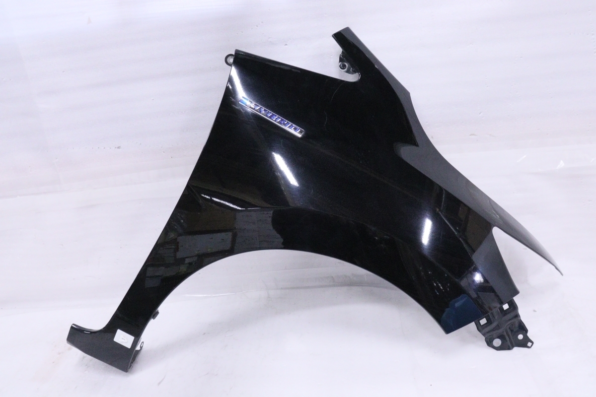 【全体的に状態が悪い】15-1633★ターン穴無★GK3 GP5 フィット HV 右フェンダー 60211-T5R-A00ZZ ブラックラメ ...
