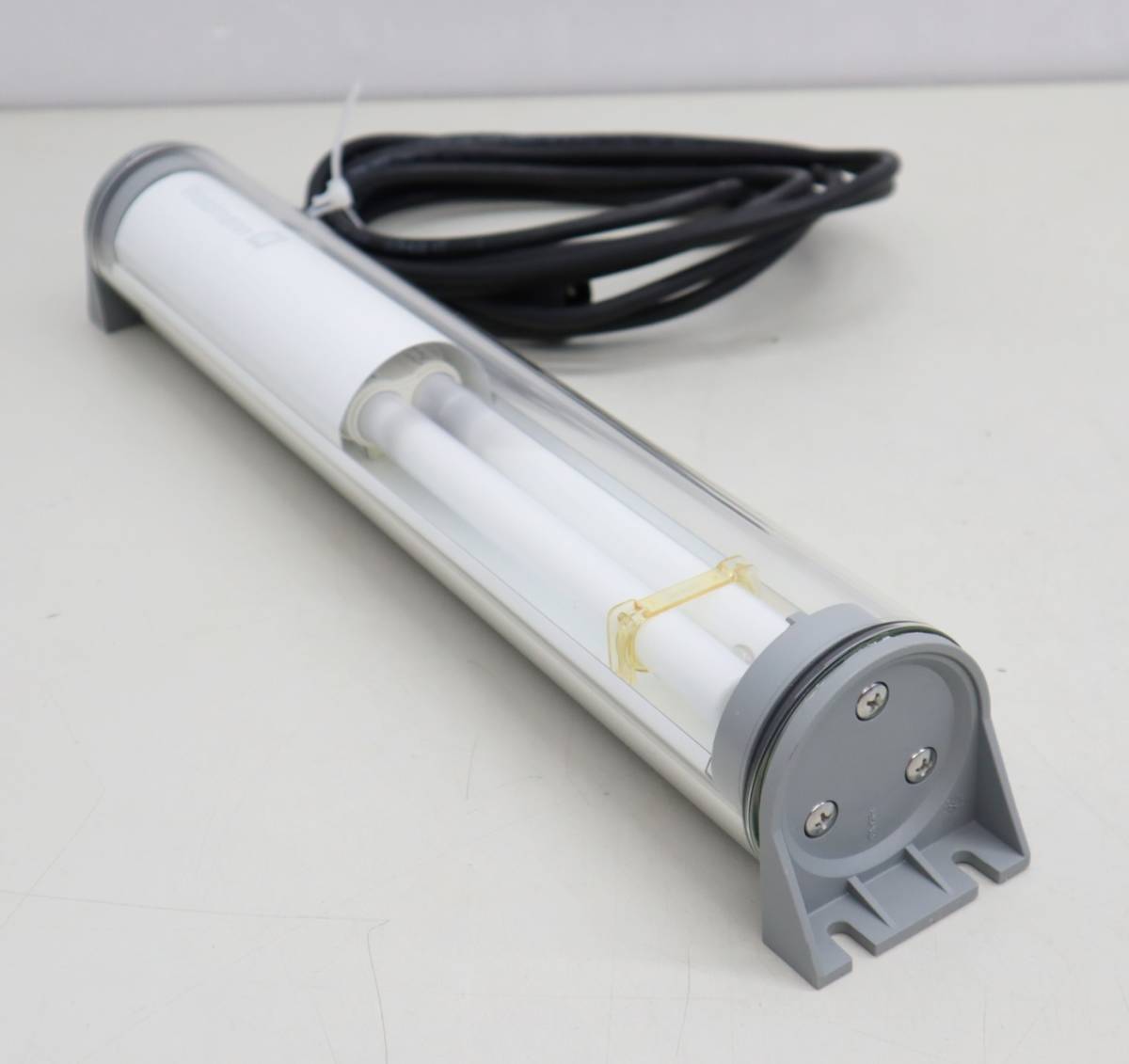 ドイツ製｜蛍光灯照明器具｜Waldmann ヴァルドマン RL70CE-118｜100V 50/60Hz 1×18W IP 67 H7492の ...